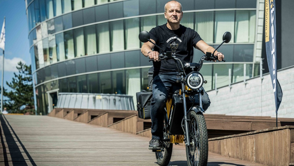 Media articles - mopedix